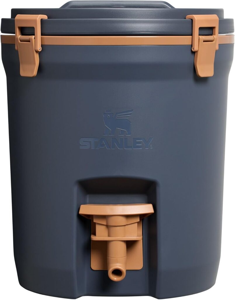 STANLEY Adventure Fast Flow Water Jug 2 Gallon Leakproof Ice Water ...